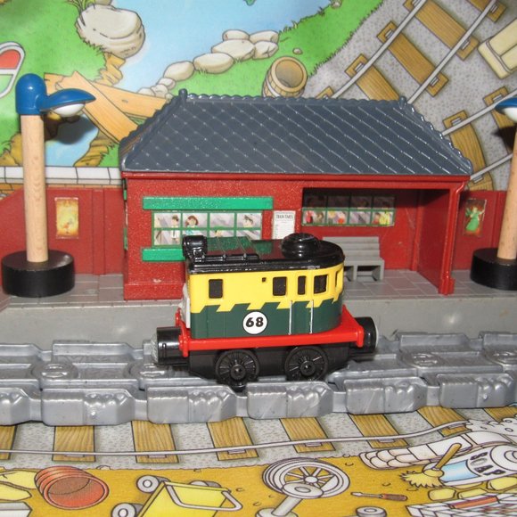 Thomas & Friends | Toys | Thomas Take Along And Play Diecast Train ...